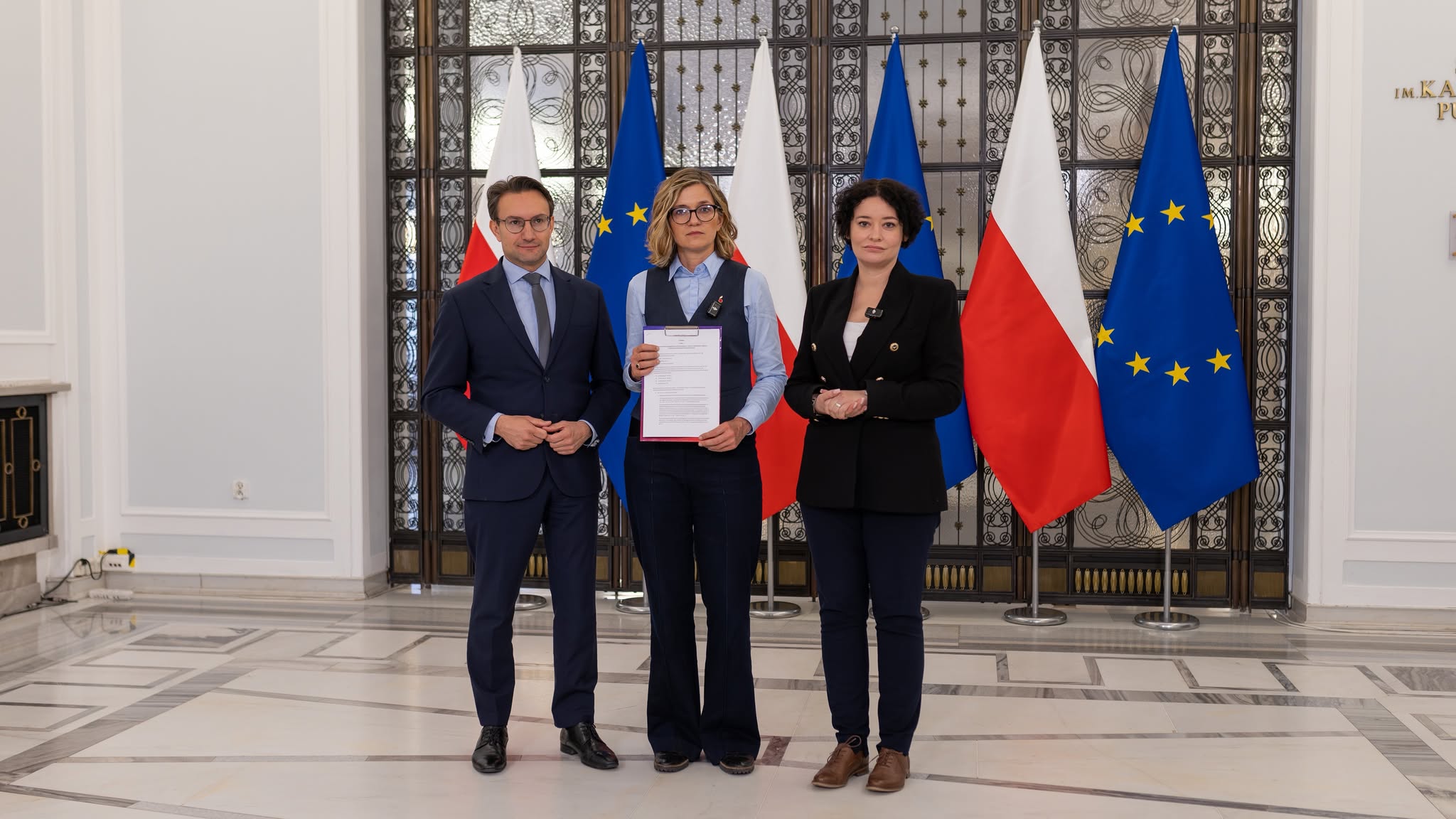 Lewica składa projekt ustawy mieszkaniowej „bezpieczny senior ...